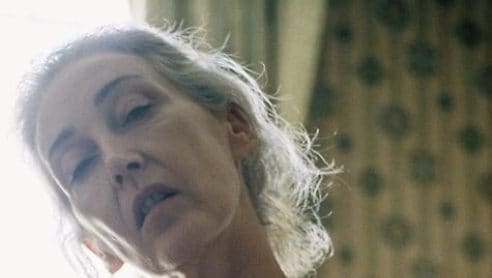 Mercy, a 57 anni diventa modella di lingerie