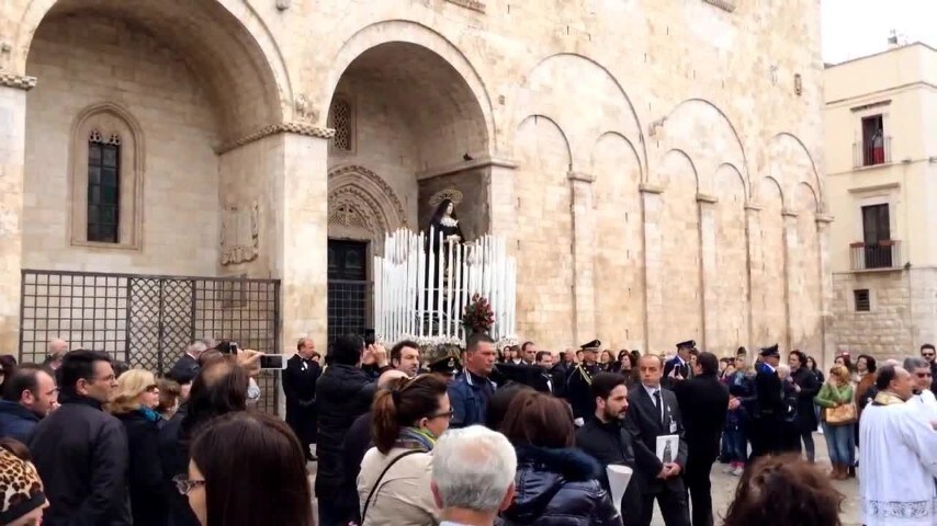 Bitonto, la processione della Desolata