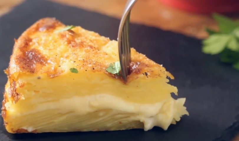 Invisible Potato and Cheese Cake: a simple but yummy dish