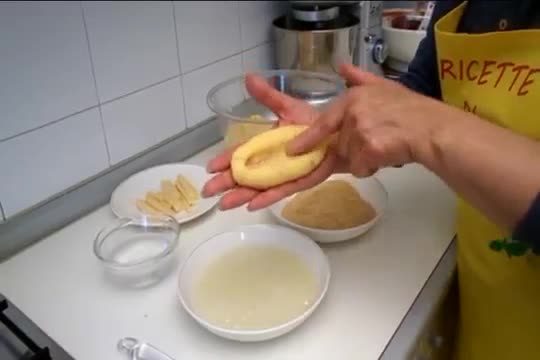 Panzarotti Napoletani: A Unique, Easy-To-Make Italian Recipe