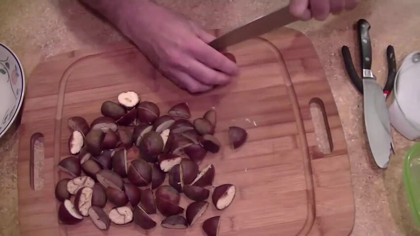 Cut chestnuts in half and put them in boiling water: a fast way to peel ...