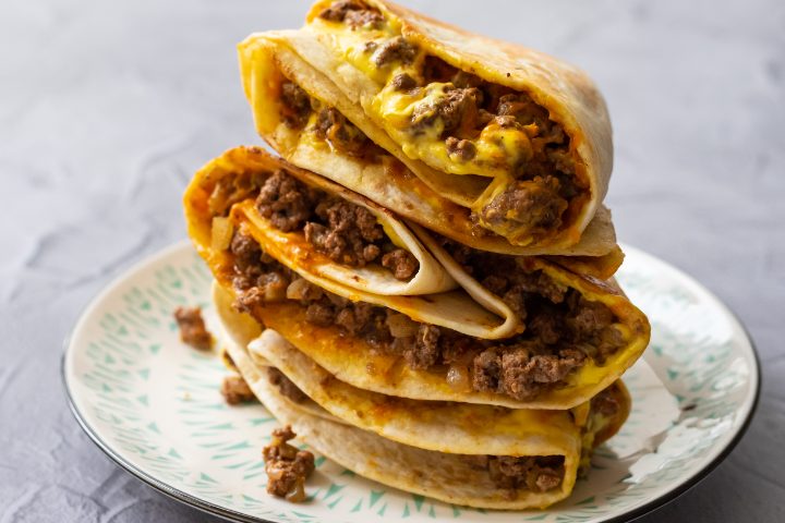 Cheese tortillas: a simple recipe to make snack or light lunch!