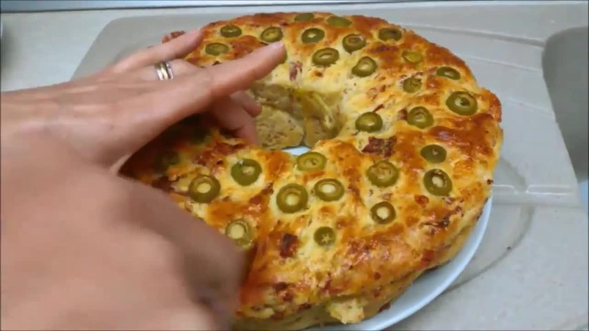 Bread pie: this recipe will drive you crazy