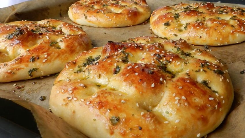 Honey sesame bread: a mix of flavors to make it unique
