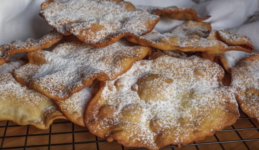 Orejas, the Spanish recipe to make incredible crispy fritters
