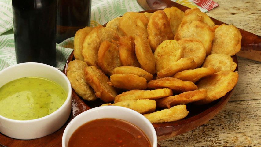 Beer battered potato scallops: how to prepare them in minutes