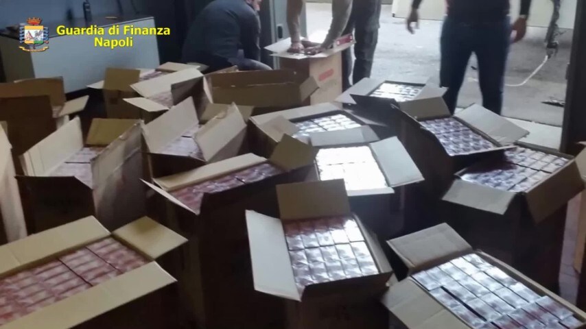 Napoli, sgominata la banda dei contrabbandieri: 6 arresti. Sequestrate ...