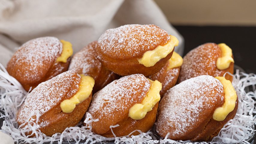 Bombe alla crema: fritte o al forno, sono davvero buonissime!
