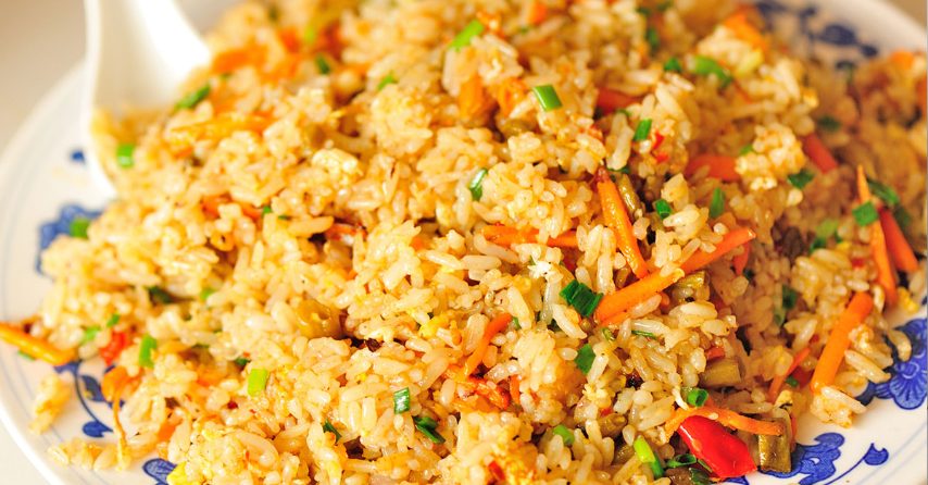 Fried rice with ham, peas and carrot: tasty, fast and easy to prepare