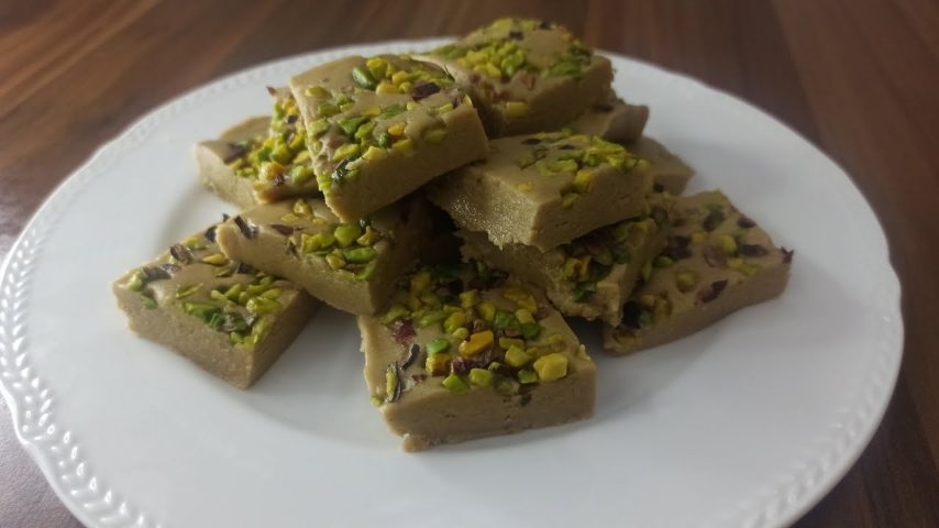 Pistachio squares with just 3 ingredients: a tasty dessert you need to try