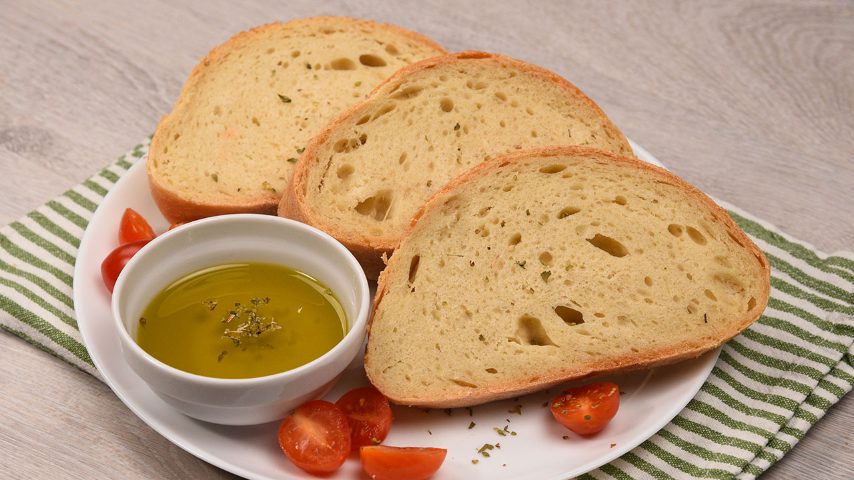 Pane fatto in casa con la carta fata: la ricetta veloce per renderlo ...