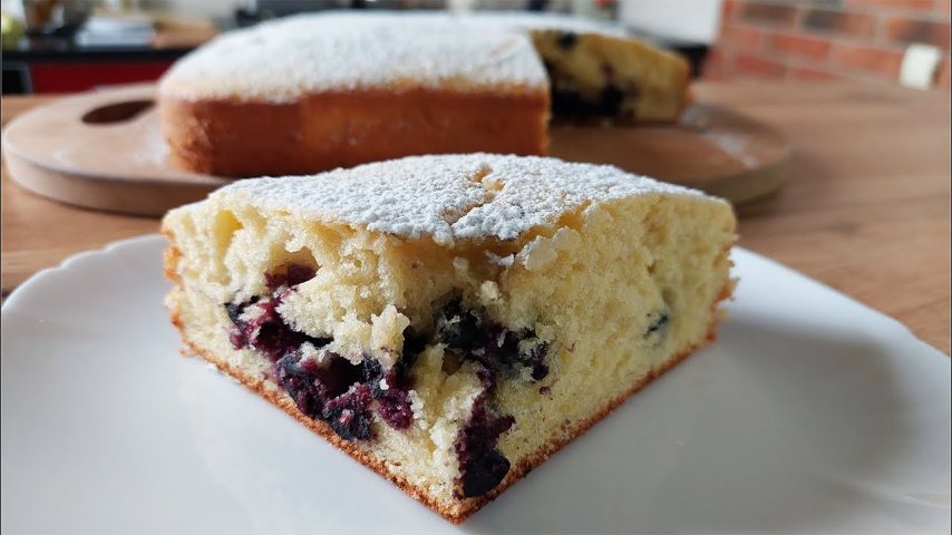Blueberries sponge cake: the recipe to prepare a mouthwatering and ...