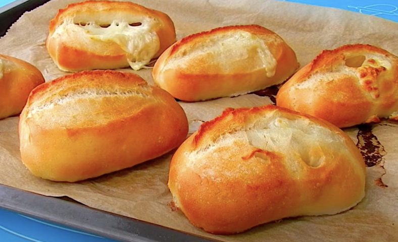 Cheese bread rolls: the easy recipe to make them fluffy and delicious