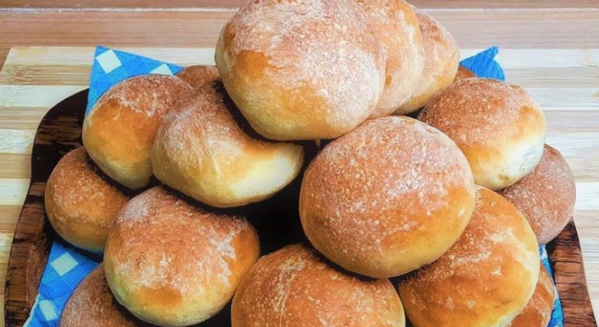 Bread mini buns: how to make them fluffy and delicious