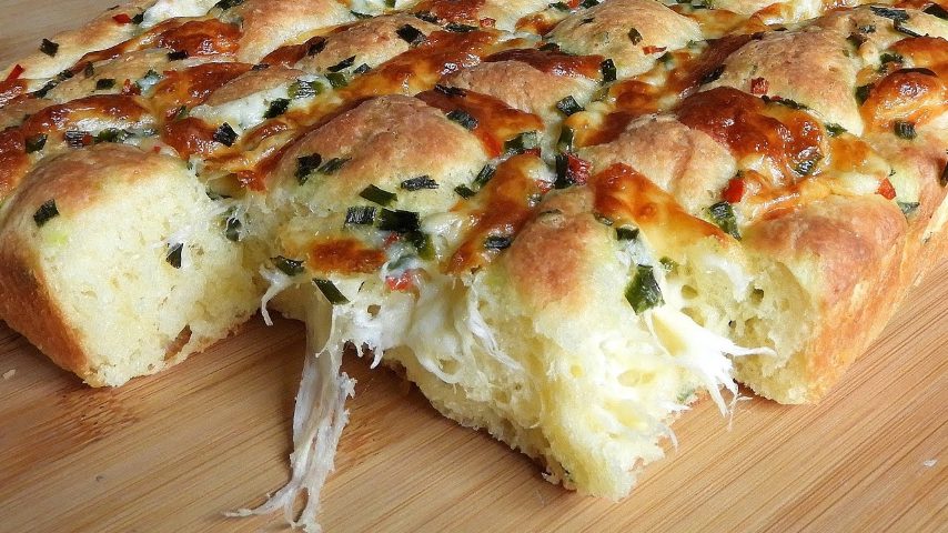 Mozzarella soft bread: how to prepare a delicious recipe