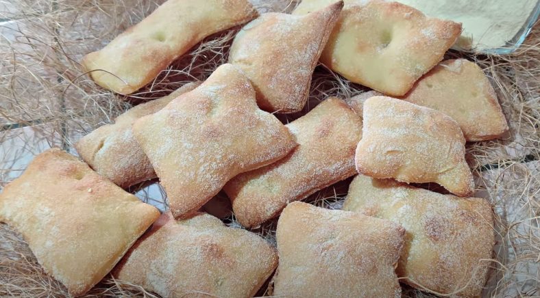 Homemade semolina buns: the simple way to make them perfect