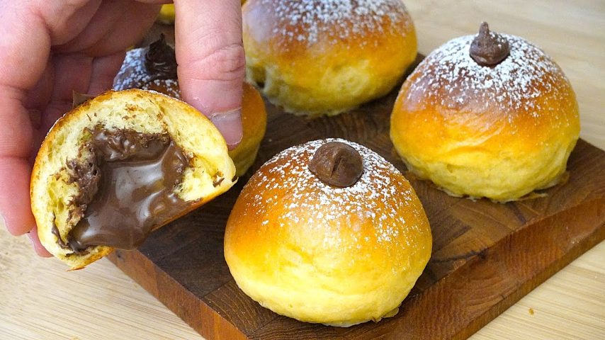 Sweet chocolate buns: the easy way to make them fluffy and delicious