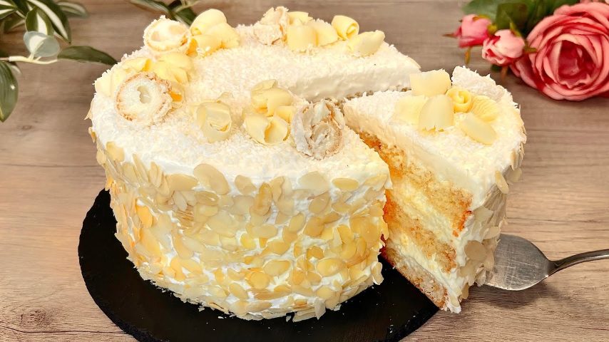 White chocolate fluffy cake: the recipe for a delicious dessert