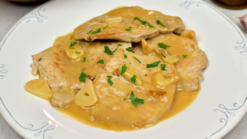 Scaloppine all'aglio: la ricetta semplice e saporita da provare