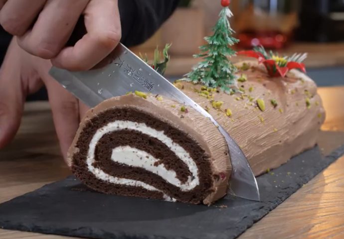 Cocoa and cream log: the delicious recipe perfect for the holidays