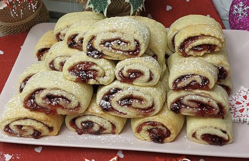 Rolled up biscuits: the recipe for some easy and delicious treats
